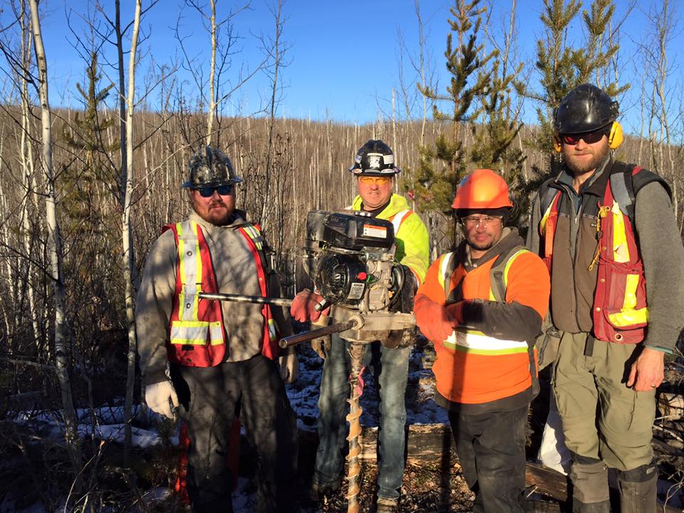 Hand Drilling in Northern Alberta – Hobo Exploration